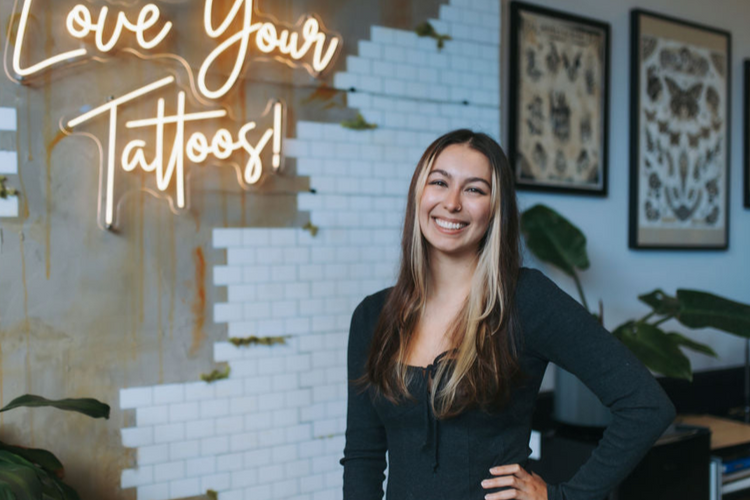 Collections – Girls & Roses Tattoo Studio